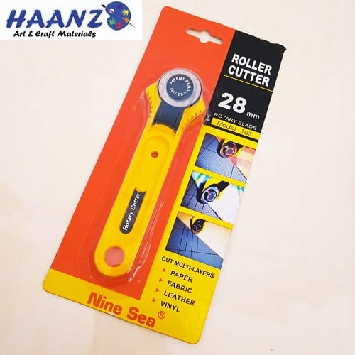 Fiskars Rotary Cutter Quilting Ruler & Rotary Cutter Combo - TrueCut ...